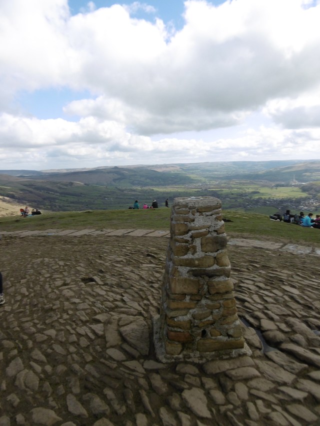 A Limestone Walk : Mam Tor and The Winnats « miladysboudoir